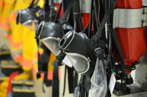 Top 14 Best Emergency Rescue Multi-Tools And Folding Knives For First ...